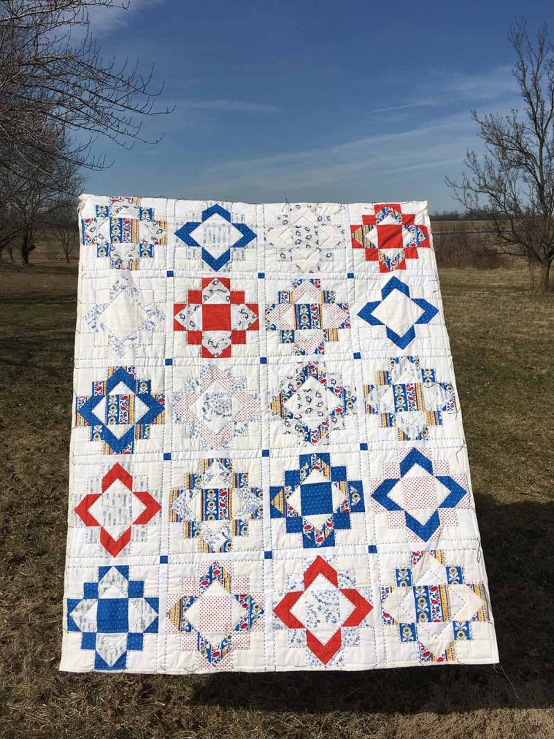 Framed Folk Quilt Pattern - Modernly Morgan