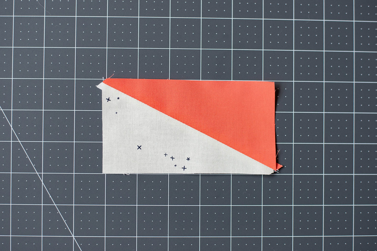 Easy Half Rectangle Triangles - HRT Tutorial - Modernly Morgan