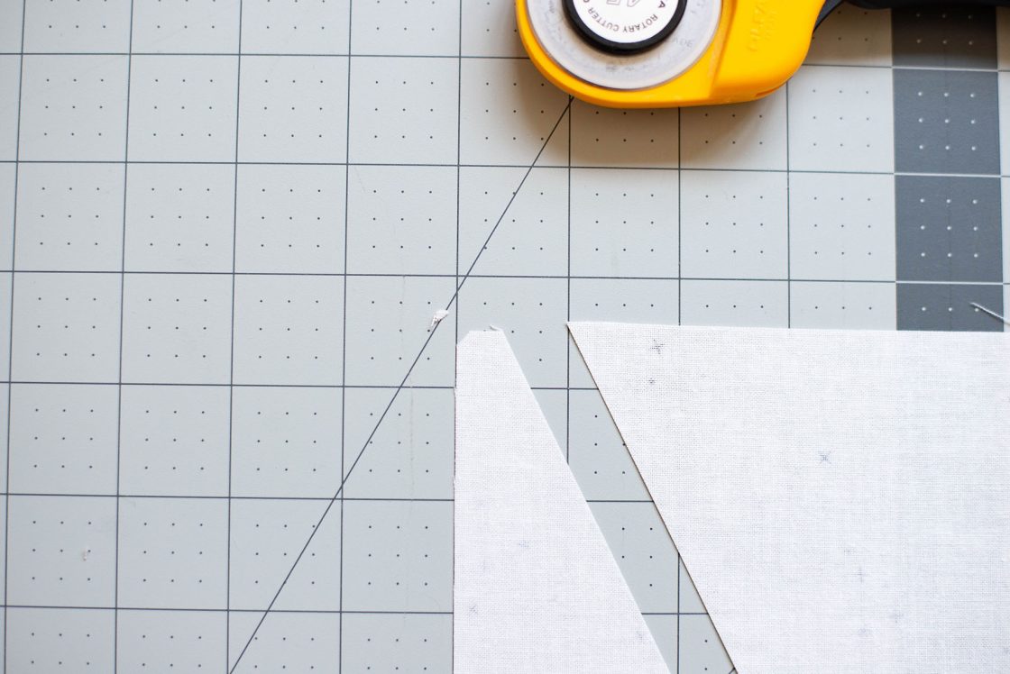 Easy Half Rectangle Triangles - HRT Tutorial - Modernly Morgan