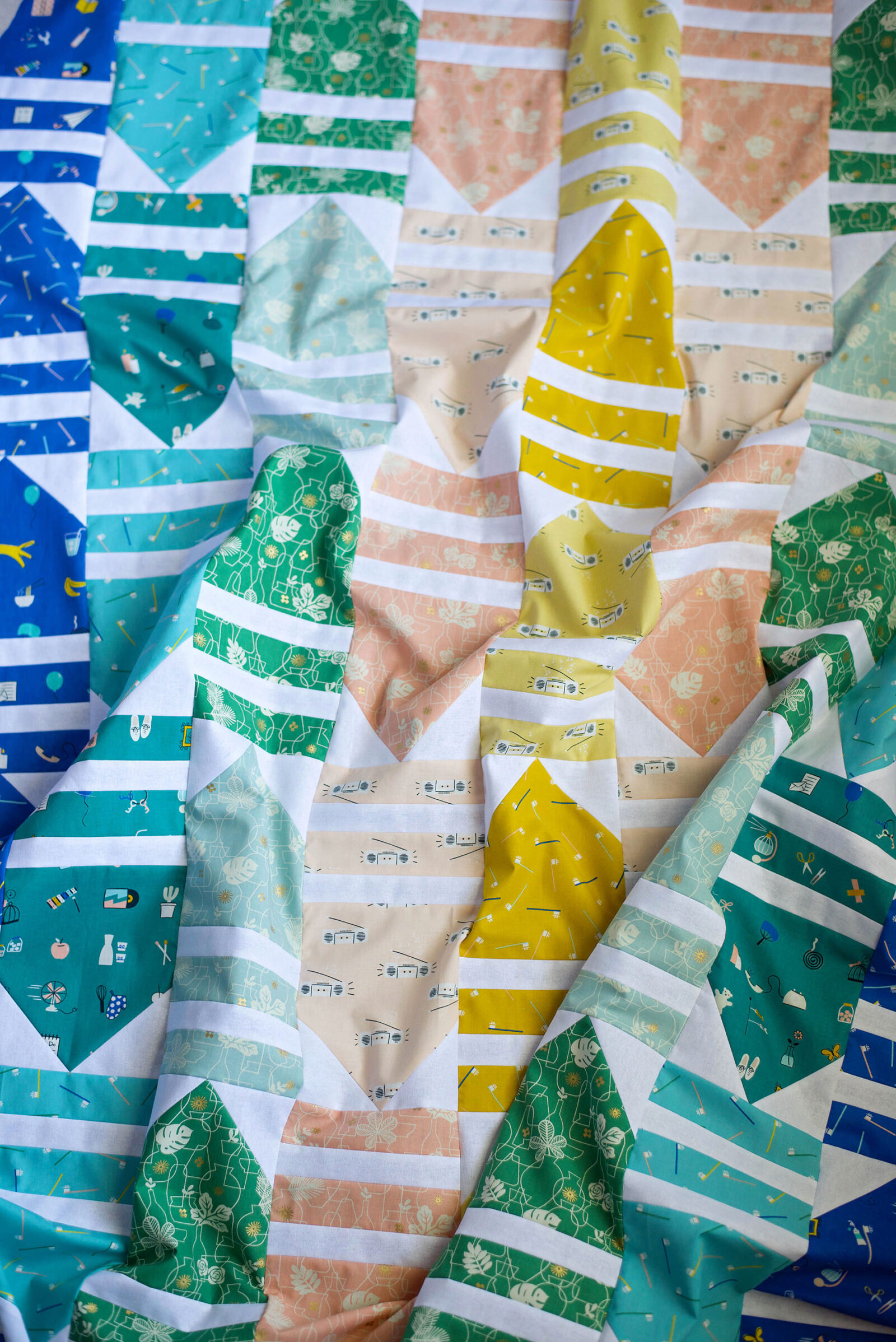 House Party Quilt Pattern - Modernly Morgan