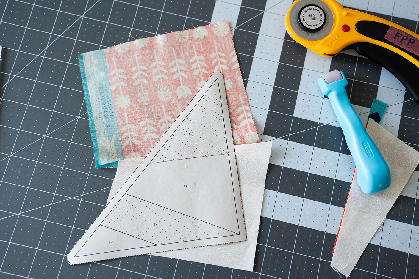 How to Foundation Paper Piece - A Tutorial - Modernly Morgan